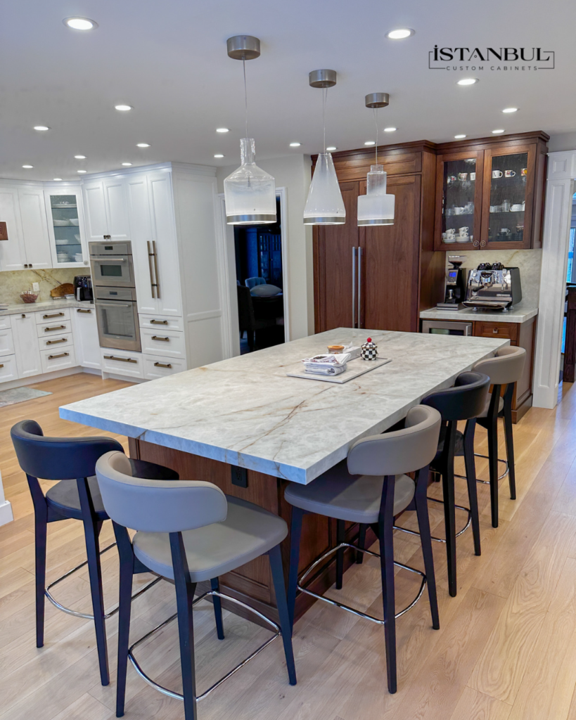 Stella’s Home – Istanbul Customs