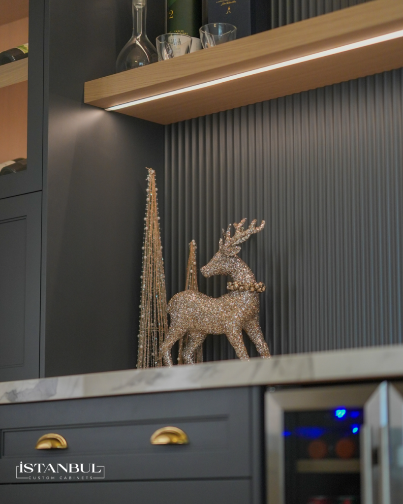 Frank’s Home – Istanbul Customs